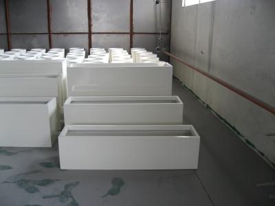 China QUANGUI QG-FP Fiberglass Plant Pot Customizable Matte Glossy Finish 30pcs MOQ for sale