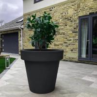 China Fiberglass Planter Box Large Resin Flower Vase Outdoor Custom Logo Size 30pcs MOQ for sale