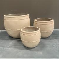 China Customizable GRC Planter Pots Keep 5-6 Years Outdoor Frost Resistant Textured Surface for sale