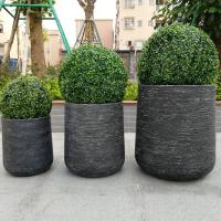 China Fiber Clay Planter D440x390mm Round Custom Color for Patio Garden Indoor Outdoor for sale