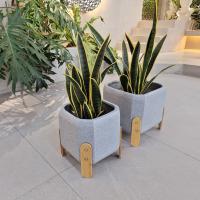 China Custom Fiber Clay Planter Hand Carve Finish Frost Resistant 330x330x270mm for sale