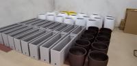 China Customizable Fiberglass Flower Pots 30-40 Days Production Matte Finish for Indoor Outdoor Planters for sale