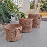 China Fiber Clay Planter 3 Sizes D420 H420 D390 H320 D320 H230 Frost Resistant Hand Carved for sale