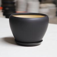 China Elegant Round Ceramic Pots For Your Home Or Business Various Sizes Available for sale