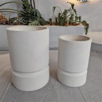 China Fiber Clay Planter 7-8 Years Indoor Life Frost Resistant Durable Lightweight Custom Color for sale