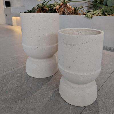 China Fiber Clay Planter 285x440mm Modern Frost Resistant Weatherproof Outdoor Decorative Pot for sale