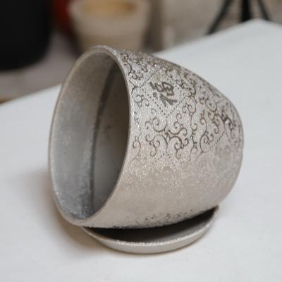 China Customized Round Ceramic Pots with Drainage Glossy Finish Indoor Planter Small Size Single for sale
