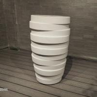 China Texture Surface Fiber Clay Planter Waterproof Fireproof And Frost Resistant for sale