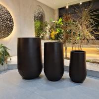 China Fiber Clay Planter D440x390mm Frost Resistant Custom Color for Patio Garden for sale