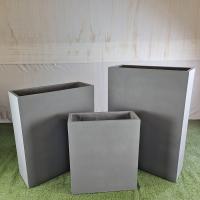China Frost Resistant Round Fiber Clay Planter D440x390mm for Hotel Garden for sale
