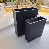 China Frost Resistant Round Fiber Clay Planter D440x390mm for Hotel Garden for sale