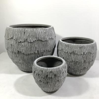 China Custom Fiber Cement Garden Pots Frost Resistant 43x43x37.5cm Hand Carved for sale