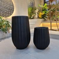 China Quangui Fiber Clay Planter Round Modern Durable 440mm Powder Coated for Patio Garden for sale
