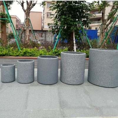 China Quangui Fiber Clay Planter Round Powder Coated D440x390mm Modern Style for sale