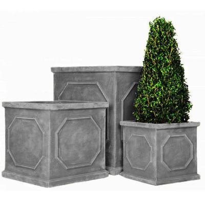 China Quangui Fiber Clay Planter Round D440x390mm Powder Coated Modern Plant Pot for sale