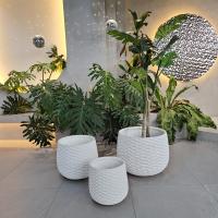 China Quangui Fiber Clay Planter Round D440x390mm Powder Coated Modern Plant Pot for Indoor Outdoor for sale