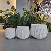 China Quangui Fiber Clay Planter Round D440x390mm Powder Coated Modern Plant Pot for Indoor Outdoor for sale