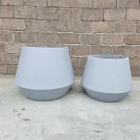 China Quangui Fiber Clay Planter Round Powder Coated D440x390mm Modern Style for Patio Garden for sale