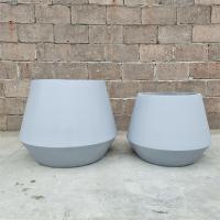 China Quangui Fiber Clay Planter Round Powder Coated D440x390mm Modern Style for Patio Garden for sale