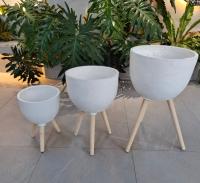 China Hand Carved Fiber Clay Planter Durable Lightweight 2 Sizes Custom Design for sale