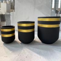 China Quangui Fiber Clay Planter Round D440x390mm Powder Coated Fading Resistant for Patio Garden for sale
