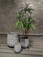 China Fiber Clay Planter Round 350mm 400mm Frost Resistant Custom Color Drainage Holes for sale