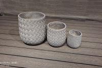 China Fiber Clay Planter Round 350mm 400mm Frost Resistant Custom Color Drainage Holes for sale