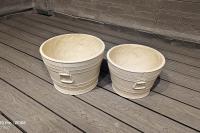 China Frost Resistant Fiber Clay Planter Round Hand Carved Durable 350x240mm for Outdoor Garden for sale