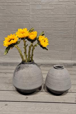China Hand Carved Round Fiber Clay Planter 5-6 Years Outdoor Vintage Finish for sale