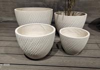 China Quangui Fiber Clay Planter 7-8 Years Indoor Life Round Modern Plant Pot for Camping Burner Barbecue for sale