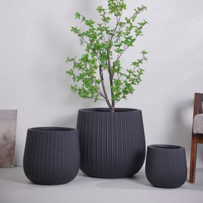 China Quangui Fiber Clay Planter Round Modern Flower Pot 3 Sizes Custom Color Indoor Outdoor for sale