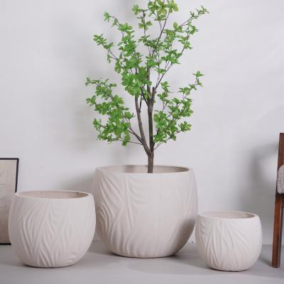 China Quangui Fiber Clay Planter Round Flowerpot Indoor Outdoor 3 Size Options Custom Color for sale