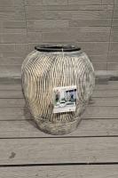 China Stylish And Functional Fiberclay Planter For Modern Outdoor Space for sale