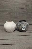 China Round Reinforced Clay Planter Durable And Functional For Your Garden Needs for sale