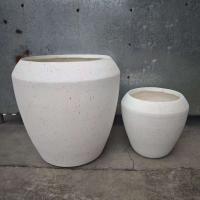 China Fiber Clay Planter Round Matte White 5-6 Years Outdoor 7-8 Years Indoor for sale