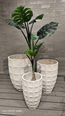 China White Elegant Angular Geometric Shapes Round Contemporary Look Fiber Clay Planter for sale