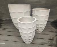 China White Elegant Angular Geometric Shapes Round Contemporary Look Fiber Clay Planter for sale
