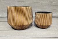China Fiber Clay Planter Round Stripe Pattern Durable 5-6 Years Outdoor Decoration for sale