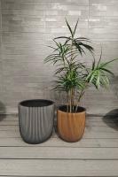 China Fiber Clay Planter Lightweight Durable 5-6 Years Outdoor Hand Carved Custom Color for sale