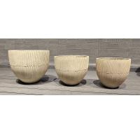 China Fiber Clay Planter Round Beige 5-6 Year Outdoor Lifespan Custom Color Hand Carved for sale