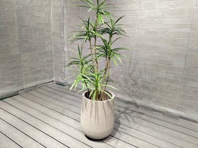 China Light Grayish White Fiber Clay Planter Round Geometric Pattern Durable 5-6 Years Outdoor for sale