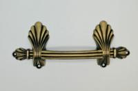 China ZH020 Antique Brass Shell Design Metal Coffin Handle - 120kg Load Capacity, Zamak Alloy Construction for sale