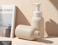 China Customized Plastic Cleanser Bottles 300ml PE Bottle with Foam Pump for sale