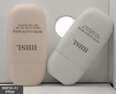 China Customized 50ml PE Plastic Sunscreen Bottle with Pump for Cosmetic Lotion Cream for sale