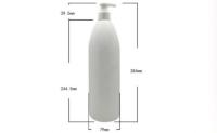 China Customized Plastic Luxury Shampoo Bottles 1000ml PE Bottle for sale