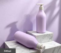 China Customized Plastic Luxury Shampoo Bottles 500ml PE Bottle for sale