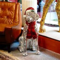 China Christmas Mosaic Art Dog Sculpture Decorative Resin For Home Holiday Display for sale
