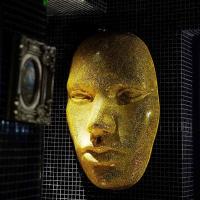 China 102cm Handmade Mosaic Art Resin Face Wall Sculpture Art For Luxury Interior Decor for sale