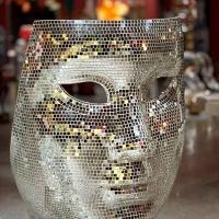 China Mirror Face Chair 98 X 85 X 150CM Artistic Sculpture Seat For Luxury Interior Decoration for sale