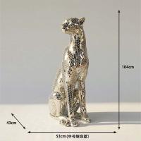 China Handcrafted Gold Leopard Statue Mosaic Artistryfor Decorative Commercial Spaces for sale